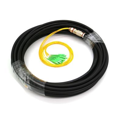 China 4/6 Core Waterproof Fiber Optic Pigtail Single Mode SC APC Black PE Jacket for sale