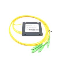 China Low Insertion Loss Fiber Optic Splitter 3 In 1 Out SC/APC Connector 1x3 Single Mode for sale