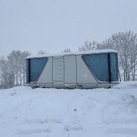 China 10 Ton 28㎡ Compact Space Capsule House - 8.5M×3.3M×3.2M Mobile Prefab Structure for sale