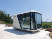 China Portable Capsule House 5.8x3x3.2M with 40-Year Lifespan | Mobile Prefab Home with Bedroom & Bathroom for sale