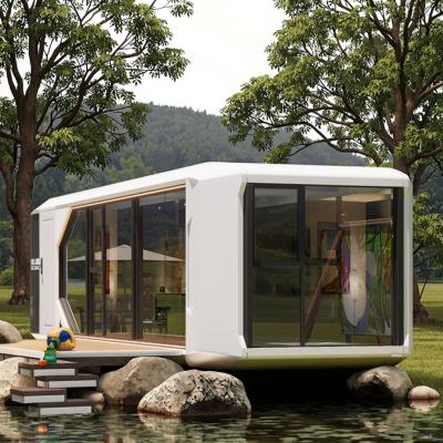 China Prefabricated Space Capsule Tiny House 8.5m x 3.3m Mobile Eco Home for Seaside Mountain Living for sale