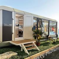 China Mobile Capsule House 8.5m/11.5m with 40dB Sound Insulation and 0.3W/m²K Thermal Efficiency for sale