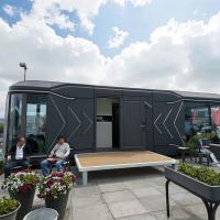 China Luxury Modular Prefabricated Steel Frame Capsule Homestay 2 Person CE ISO Certified Customizable for sale