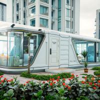 China Modern Luxury 40ft Mobile Capsule House Prefab Container with Chinese Design Style for sale