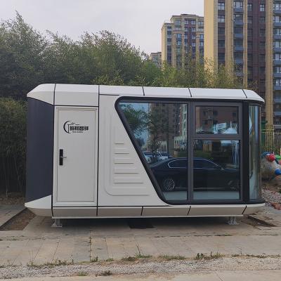 China Wind Resistance Grade 10 Customizable Space Capsule House Energy-Saving Design 80x80x3.0mm Steel Frame for sale