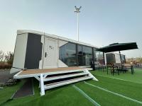 China High Speed Internet Space Capsule House 8118 Hybrid Satellite Mesh Networking Modular Living for sale