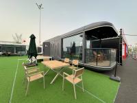 China Modular Space Capsule House with Aluminum Frame and LED Lighting for sale