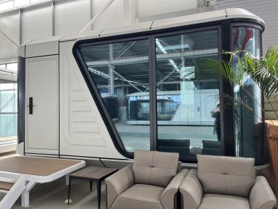 China Fullking M20 Intelligent Camping Capsule House 5.8m x 3.3m Light Luxury Prefab Mobile Home for sale