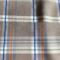 China Yarn Dyed Plaid Fabric 160 GSM 57/58 Inch for Summer Shirts and Dresses for sale