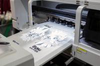 China Multi Color Automatic DTF Printer Safety Protection With Precise Temperature Control for sale