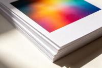 China Smudge Resistant 200gsm Glossy Photo Paper A4 A3 For Brochures And Flyers for sale