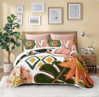 China 3-Piece Mid Century Modern Farmhouse Quilt Set - Reversible Botanical Bedspread with 2 Shams in Full/Queen, King & California King Sizes for sale