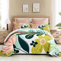 China Boho Floral Microfiber Quilt Set Mid Century Botanical Leaves Bedding Twin Queen King for sale