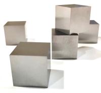 China 1kg 38*38*38mm 99.95% Pure Tungsten Cube Metal Polished Surface for sale
