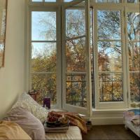 China Wholesale Modern French Window Aluminum Alloy Hurricane Impact Stainless Steel Soundproof Hotel Use Doors Apartment Kitchen for sale