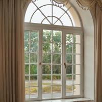 China Factory Direct Sale Aluminum Alloy French Windows Doors Stainless Steel Screen Soundproof Windproof Modern Design for Kitchen for sale
