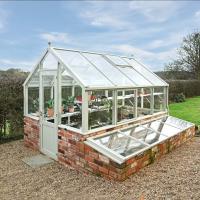 China Victorian Style Greenhouse with Durable Construction and Elegant Design for Gardens and Conservatories for sale