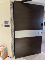 China Offset Aluminum Thermal Break Door for Energy Efficiency and Durability for sale