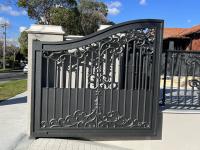China Durable Aluminum Garden Gate - Weather Resistant & Easy Installation for Outdoor Use for sale