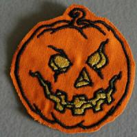 China Custom Embroidered Jack O Lantern Halloween Pumpkin Iron On Patch 5cm for sale