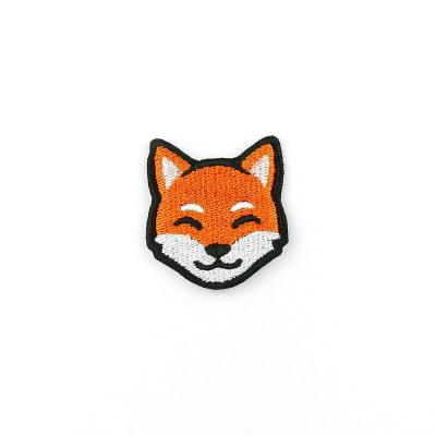 China Custom Embroidered Fox Patch Iron On Merrow Border 150mm Width Twill Badge for sale