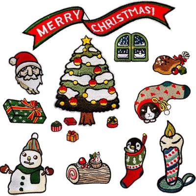 China Custom Christmas Embroidered Iron On Patches Blue Merrow Border 150mm for Craft Clothing for sale