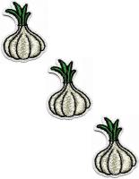 China Garlic Clove Embroidered Iron On Patches 2.5cm Twill Felt Velvet Backgrounds Custom for sale