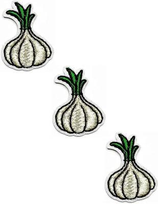 China Garlic Clove Embroidered Iron On Patches 2.5cm Twill Felt Velvet Backgrounds Custom for sale