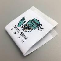 China Custom Center Fold Woven Clothing Labels with Laser Cut Border Polyester Satin Cotton 1-8 Colors for sale