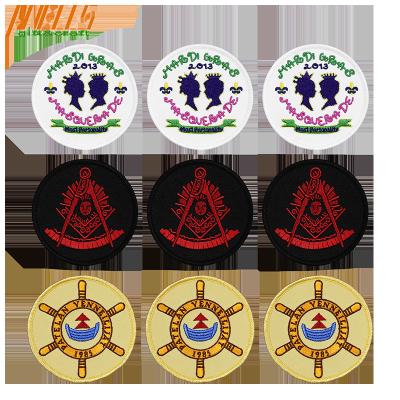 China Custom Embroidered Badge Patch with Backing Glue 100pcs per Bag Iron On for sale