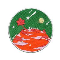 China Custom Square Iron On Embroidery Patch 100pcs per Bag Dry Cleanable Sew On Embroidered Patches for sale
