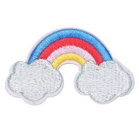 China Custom Square Iron On Embroidery Patch Dry Cleanable Sew On 100pcs per Bag for sale
