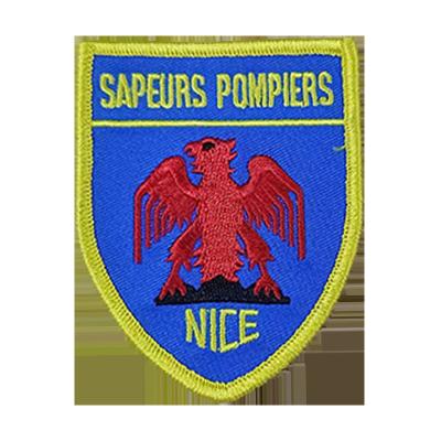 China Custom Iron On Embroidery Patches 100pcs MOQ Supply Ability 300000 Pieces Per Month for sale