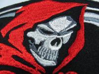 China Custom Embroidered Iron On Patches Snake Butterfly Fabric Badges 30% 100% Embroidered Area for sale