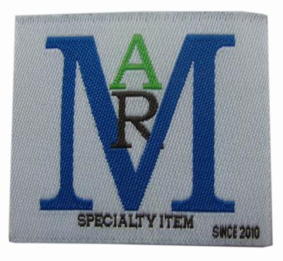 China Center Fold Woven Clothes Label Washable No Shrinking Soft Hand Touch for sale