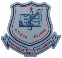 China Custom Woven Patches Polyester 100 PCS MOQ for Clothing Club Logo Name Badges for sale