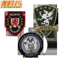 China Iron On Backing Twill Fabric Custom Embroidered Patches for sale