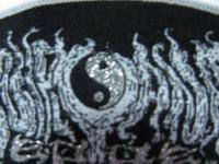 China Custom Pantone Color Metallic Embroidered Woven Patches 100 PCS Merrowed Border for sale