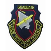 China Custom Embroidered Patch Iron On Heat Cut Border Twill 7C Colors OEM for sale