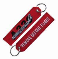 China Twill Embroidered Keychain Shrink Proof Merrowed Border Customized Logo for sale
