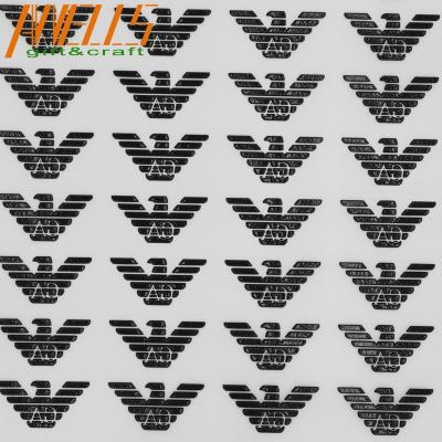 China Custom Heat Transfer Clothing Labels PMS Pantone Merrowed Border 500pcs MOQ for sale