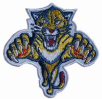 China Custom Dry Cleanable Animal Embroidery Patches 10C Twill Clothes Stick Washable 100mm for sale