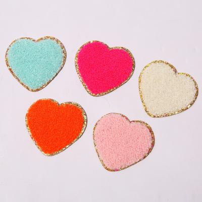 China Custom Chenille Patch Heart Shape Iron On Adhesive Merrowed Edge Pantone Color 0.8mm 3.5mm for sale