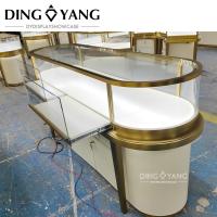 China Super White Tempered Glass Jewellery Shop Showcase With Low Power Consumption Lights for sale