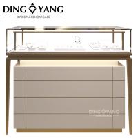 China Beauty Design Style Durable Jewellers Counter With Low Power Consumption Lights Systems , No Installation for sale