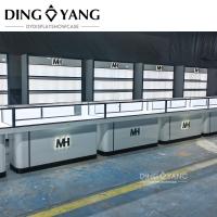 China Fashion Black White Retail Shop Jewelry Counter Beautiful Appearance Strong And Survivabl for sale