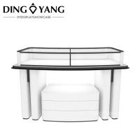 China Jewelry Showcase Displays Modern Curve Jewelry Showcase Fixtures With Low Power Consumption Lights for sale
