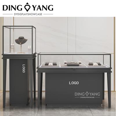 China Standard Black Luxury Jewelry Showcase Display With Low Power Consumption Lights for sale