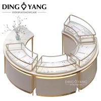 China Modern Fashion Style Round Jewelry Shop Showcase No Installation With Low Power Consumption Lights for sale