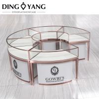 China Modern Fashion Style Round Jewelry Store Showcase No Installation With Low Power Consumption Lights for sale